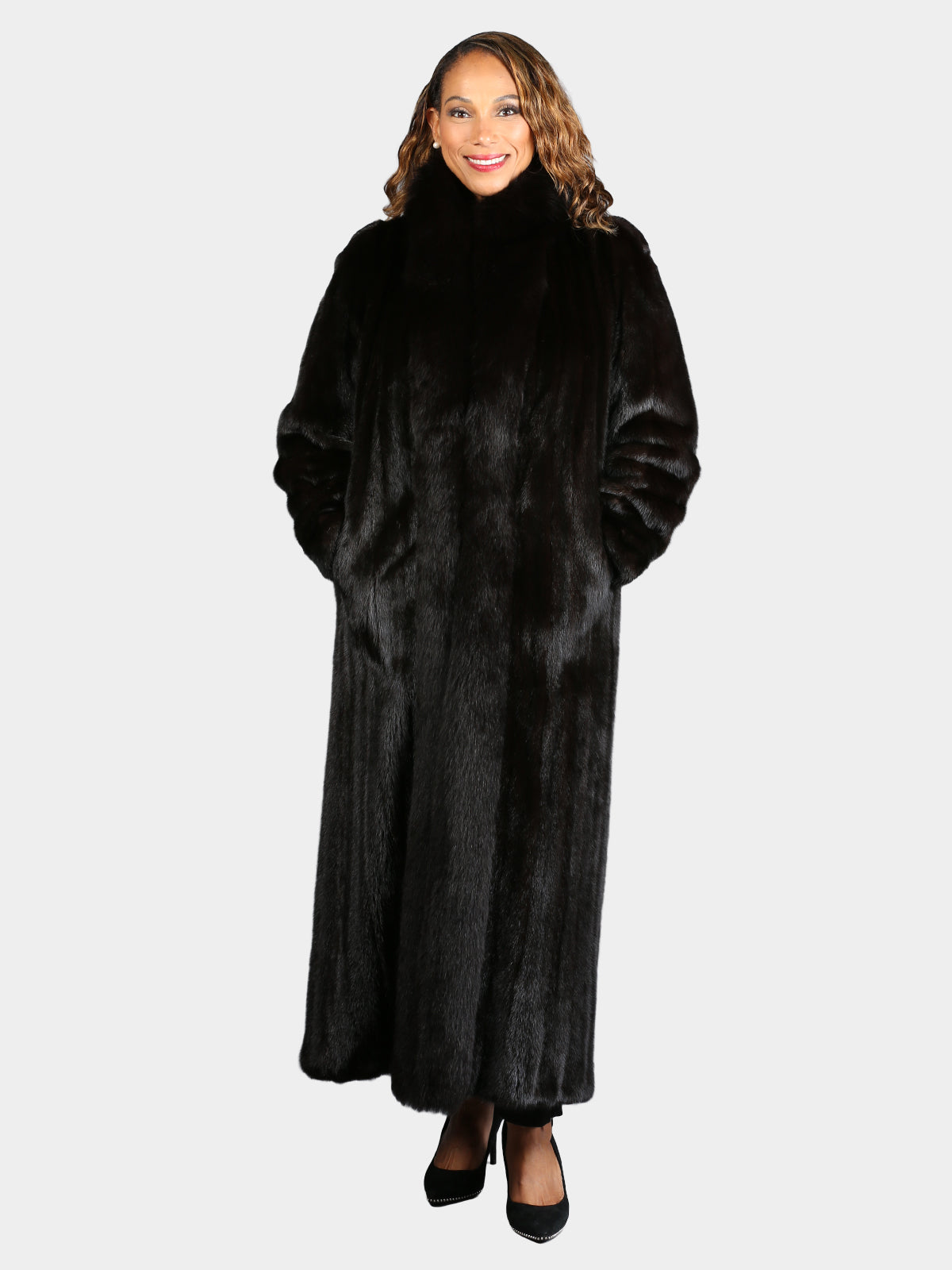 Woman's Natural Ranch Female Mink Fur Coat with Fox Tuxedo Front